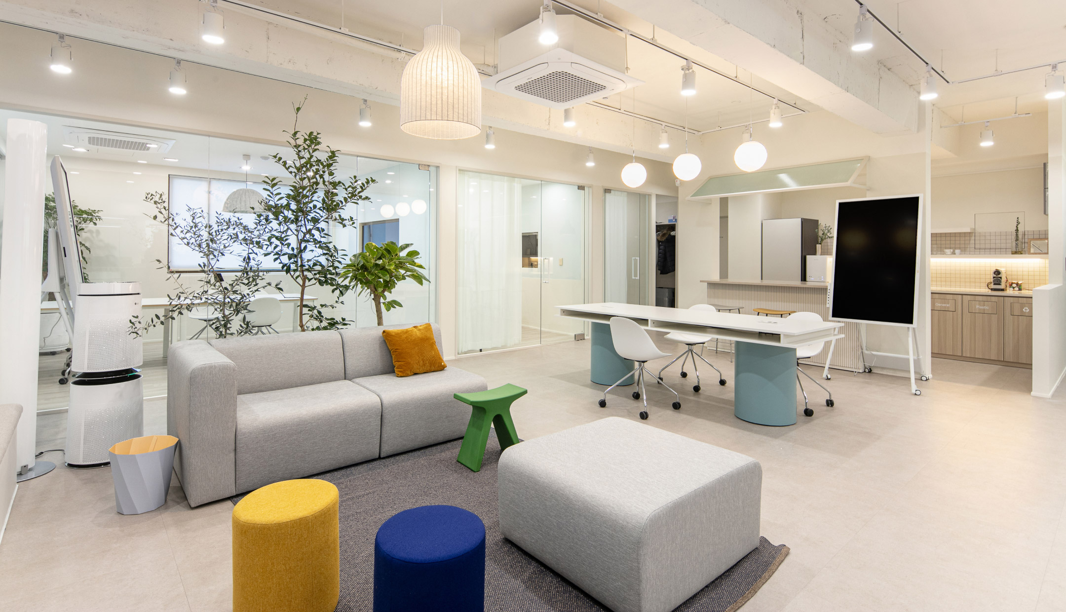 16-silvia_02 – 스베_SPACEBASE